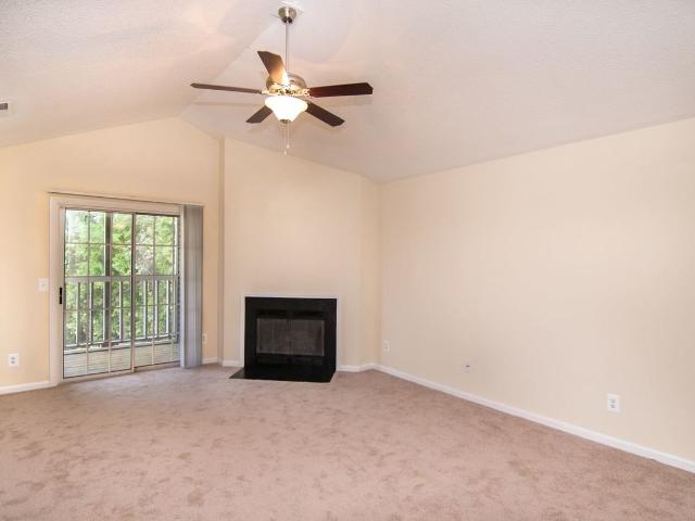 Pepperstone 2 Bedroom Apartment for Rent at 2021 Pepperstone Pl, Greensboro, NC 27406 Shannon Hills