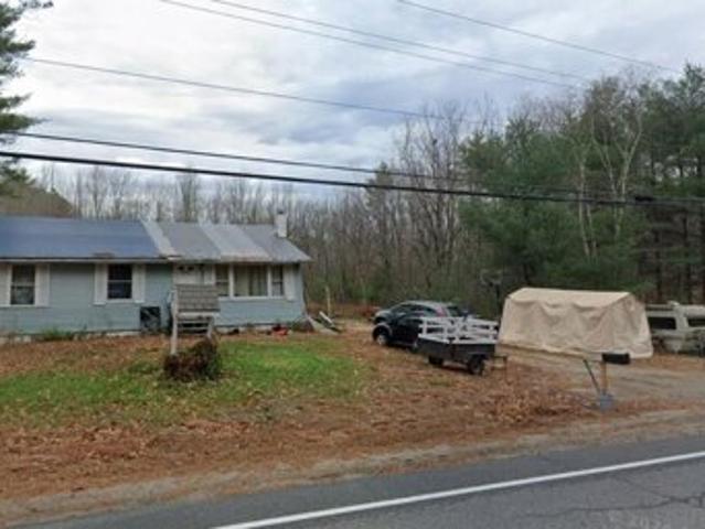 Pequawket Trl, Standish, Home For Sale