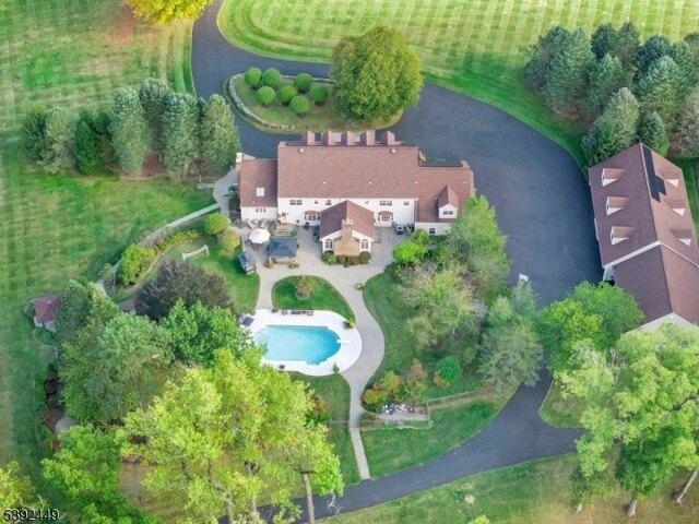 Pequest Rd, Green Township, Home For Sale