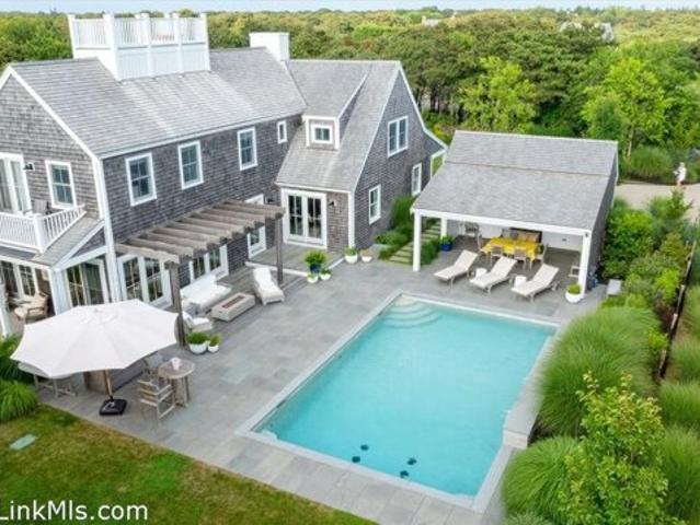 Pequot St, Nantucket, Home For Sale