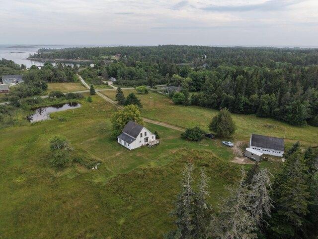 Pequot Rd, Vinalhaven, Home For Sale