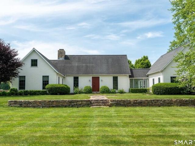 Pequot Trl, Stonington, Home For Sale