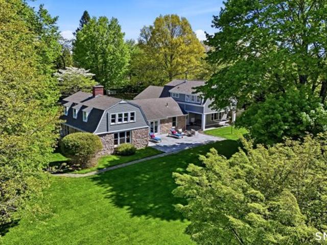 Pequot Trl, Stonington, Home For Sale