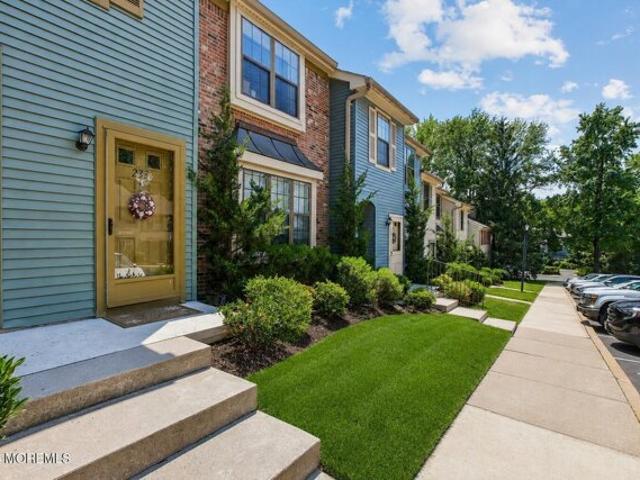 Perth Hill Ct, Aberdeen, Condo For Sale