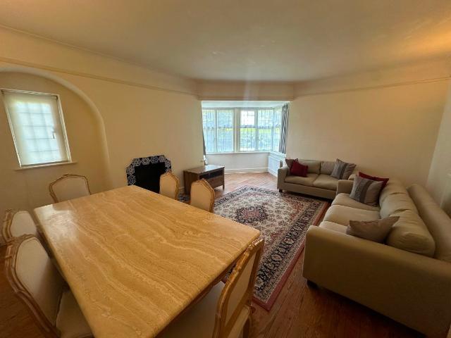 Perth House, Queens Drive, West Acton W3, 2 bed flat to rent, £2,000 pcm | PrimeLocation