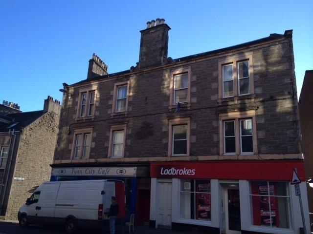 Perth Road, Dundee DD1 3 bed flat to rent £1,275 pcm £294 pw