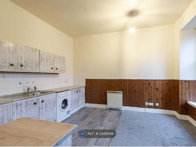 Perth Road, Dundee DD2, 3 bed flat to rent, £950 pcm | PrimeLocation
