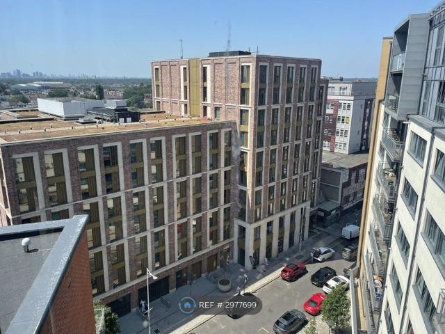 Perth Road, Ilford IG2, 2 bed flat to rent, £1,850 pcm | PrimeLocation