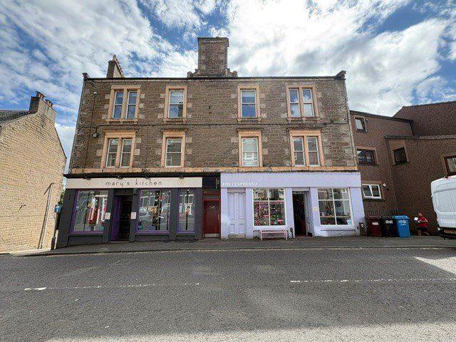 Perth Road, West End, Dundee DD1, 3 bed flat to rent, £1,350 pcm | PrimeLocation