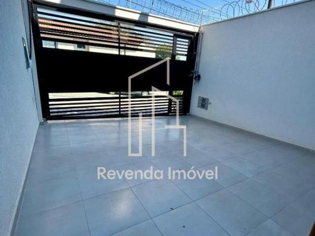 Pertinho de tudo no bairro sobrado a venda todo pornto.