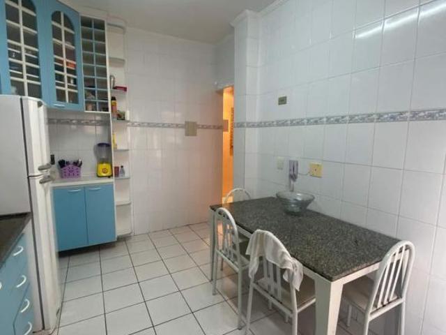 Perto da Praia 2 dormitórios com Lazer
