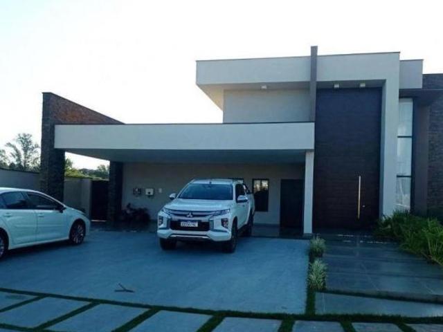 Perto de Tudo, Longe do Estresse! Sobrado NO Condomínio Evidence Residencial