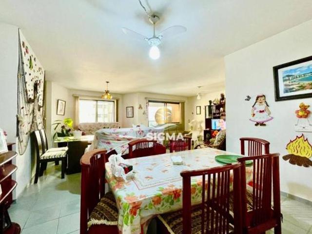 PERTO DO MAR Apartamento com 4 quartos sendo 3 suítes à venda na Praia das Astúrias Guarujá/SP