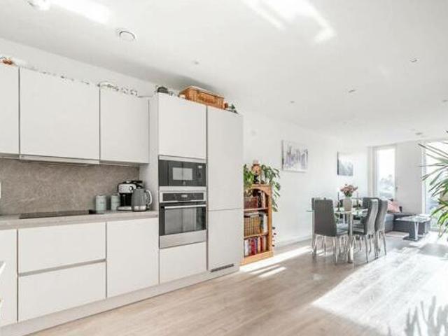 Perceval Square, Harrow, 1 Bedroom Flat