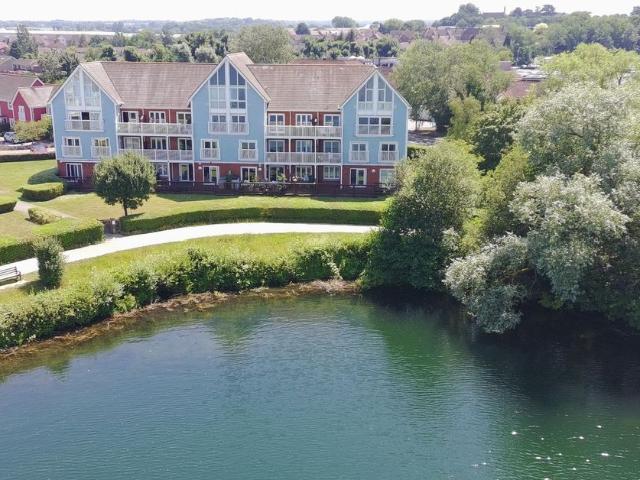 Perch Close, Larkfield ME20, 2 bed flat to rent, £1,500 pcm | PrimeLocation