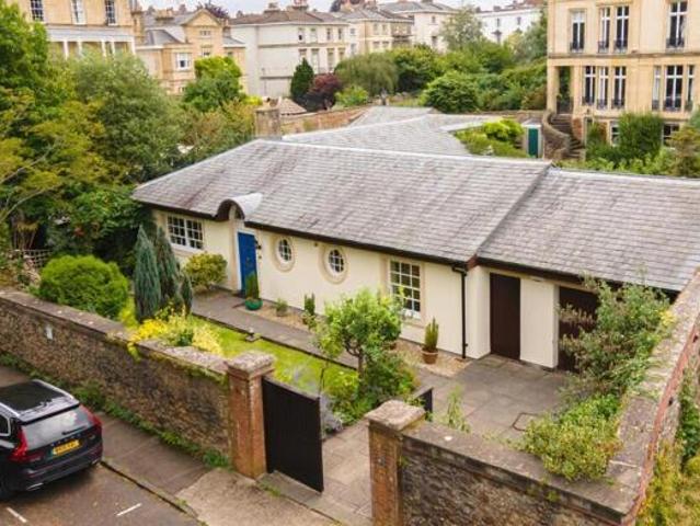 Percival Road, Clifton, 3 Bedroom Bungalow