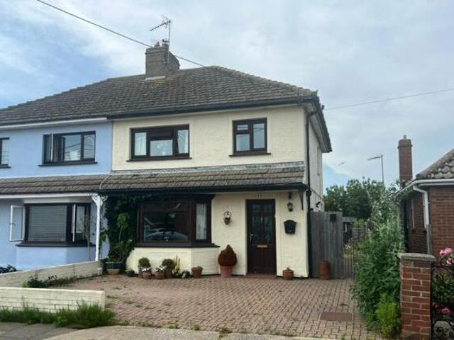 Percival Road, Walton On The Naze, 3 Bedroom Semi detached