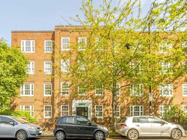 Percival Street, Clerkenwell EC1V, 3 bed flat to rent, £3,600 pcm | PrimeLocation