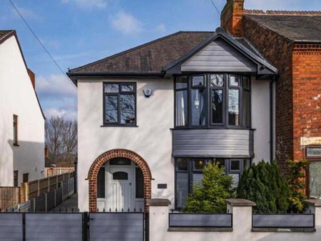 Percy Street, Eastwood, 3 Bedroom Detached