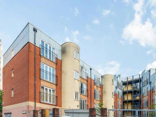 Percy Street, Manchester, 2 Bedroom Apartment