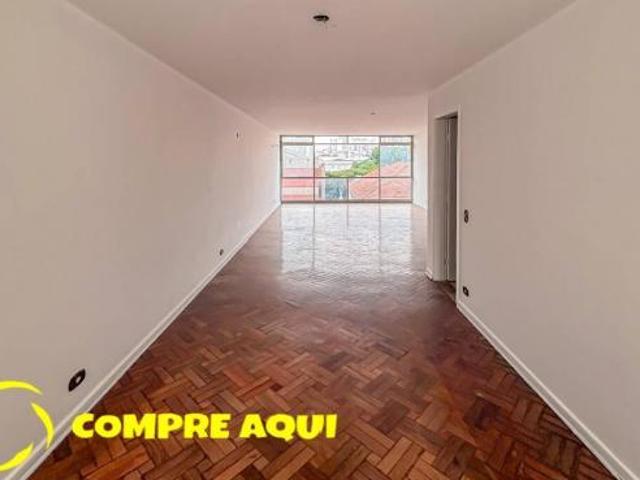 Perdizes | 3 Quartos | Suíte com Closet | Taco | Janelões | 2 Vagas | 190m²