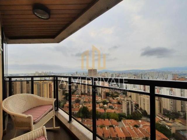 Perdizes andar alto com vista totalmente livre