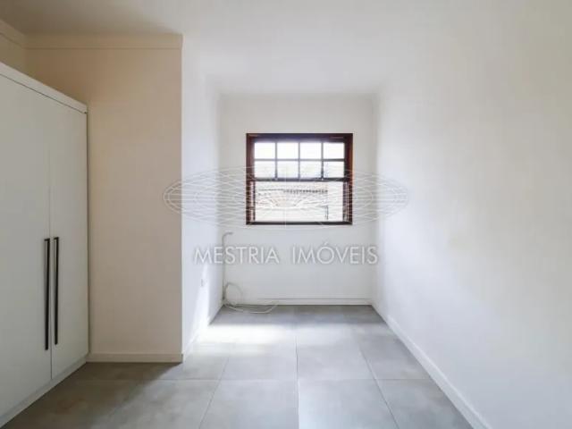 Perdizes | Casa com planta original | Bem localizada!