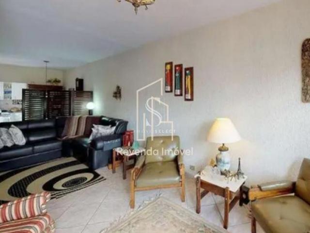 Perdizes Casa Residencial de 254m² com 5 dormitórios, 3 suítes, edícula e 3 vagas
