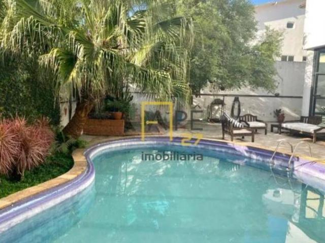 Perdizes Sobrado de 453m 5 dormitórios 3 Vagas Excelente localização