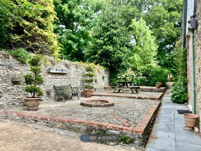 Peregrine Hall, Lostwithiel PL22, 3 bed semi detached house to rent, £1,750 pcm | PrimeLocation