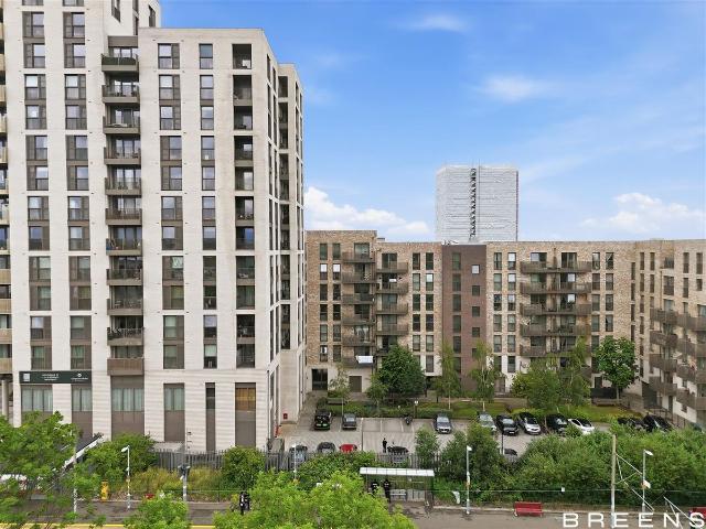 Peregrine Point, Alma Road, Enfield EN3, 2 bed flat to rent, £2,000 pcm | PrimeLocation