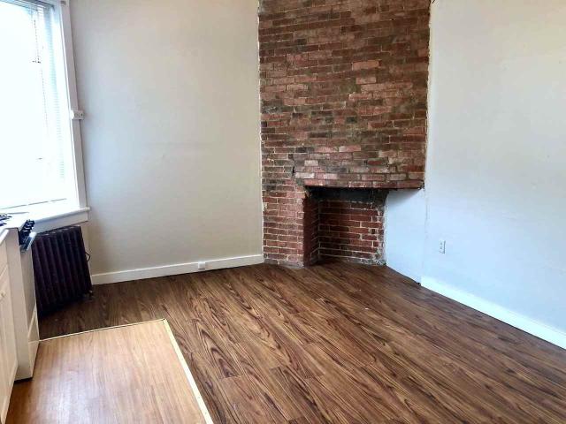 Perfect Apartments in South Oakland * Walk to Pitt * Pet Friendly * In the heart of Oakland * Tour Today * 1 Bedroom Apartment for Rent at 430 Atwood St, Pittsburgh, PA 15213 Central Oakland