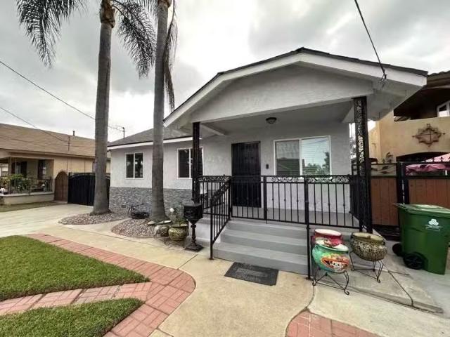 Perfect Family Home 1229 Lagoon Ave