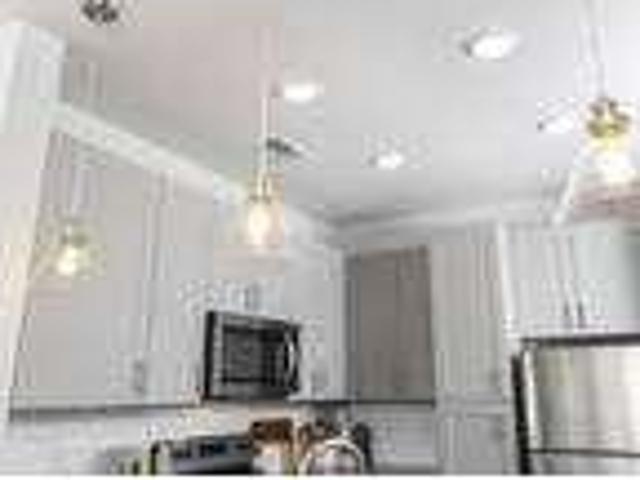 Perfect 1 Bed 1 Bath Available Today