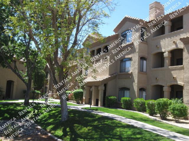 Perfectly Wonderful One Bedroom in Best Possible Scottsdale Location!