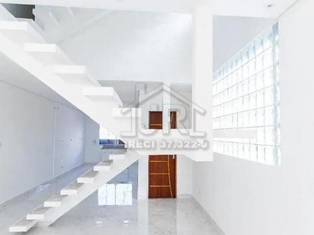 Perfeito para sua Familia: Sobrado 04 Suites e com Escritura no Parque São Vicente, Mauá. Próximo de