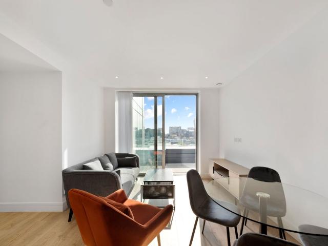 Perilla House, 17 Stable Walk, Goodman's Fields, Aldgate E1, 1 bed flat to rent, £3,250 pcm | PrimeLocation
