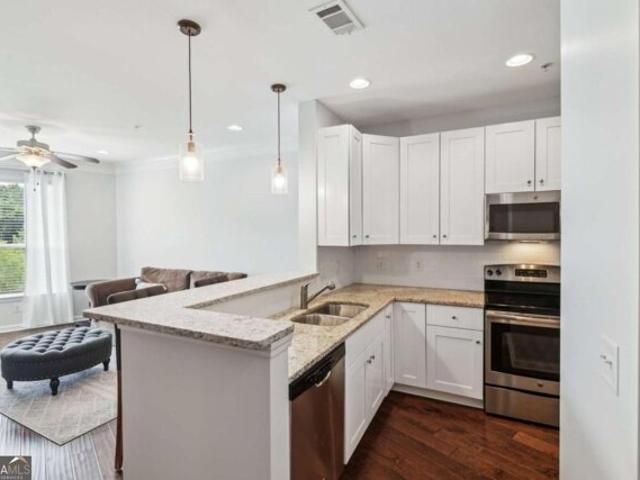 Perimeter Summit Blvd Ne Unit,brookhaven, Condo For Sale