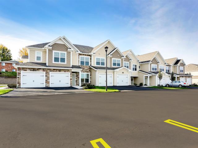 Perinton Hills Townhomes and Apartments