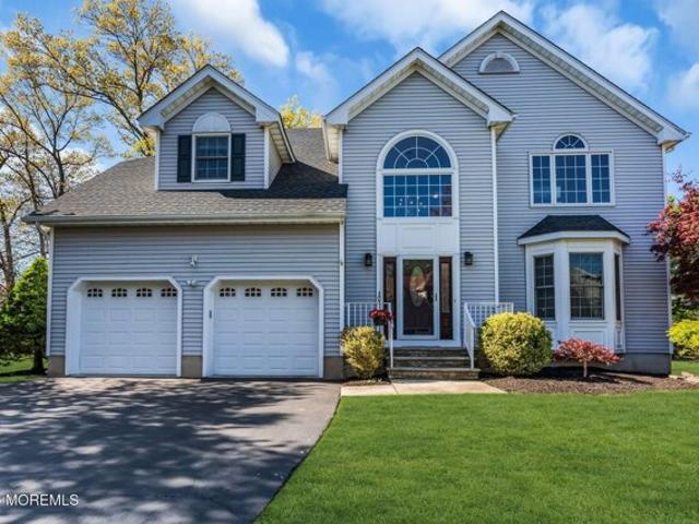 Periwinkle Cir, Tinton Falls, Home For Sale