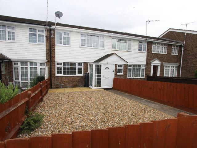 Periwinkle Close, Sittingbourne ME10, 3 bed terraced house to rent, £1,375 pcm | PrimeLocation