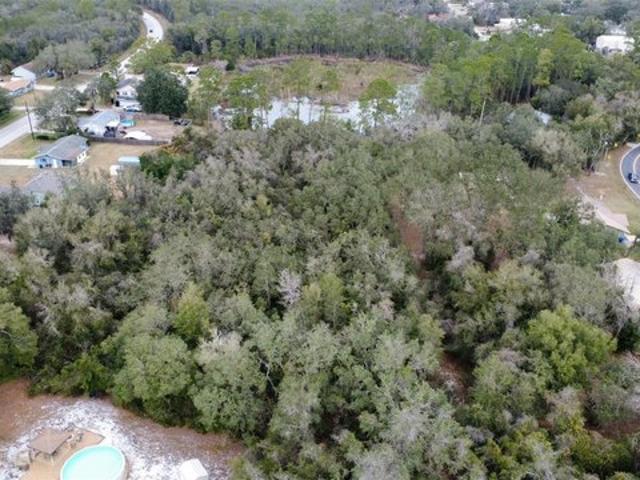 Periwinkle Dr, Deland, FL 32724