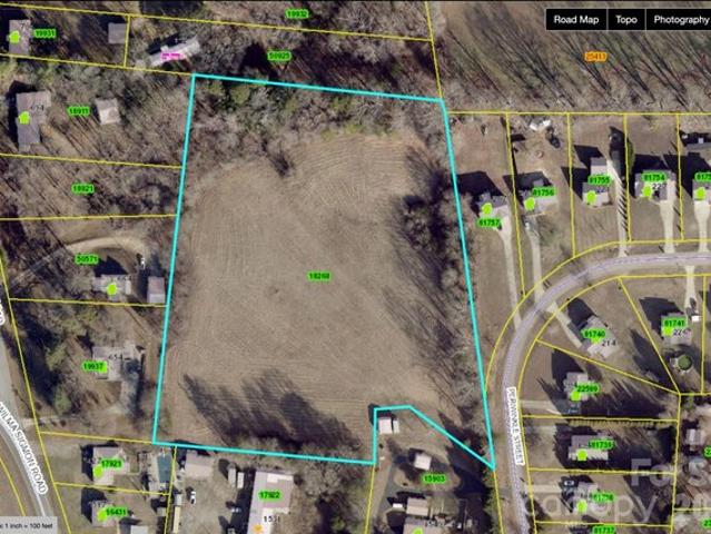 Periwinkle St, Lincolnton, NC 28092