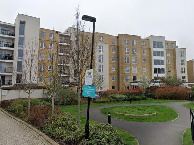 Perkins Gardens, Ickenham UB10, 1 bed flat to rent, £1,024 pcm | PrimeLocation