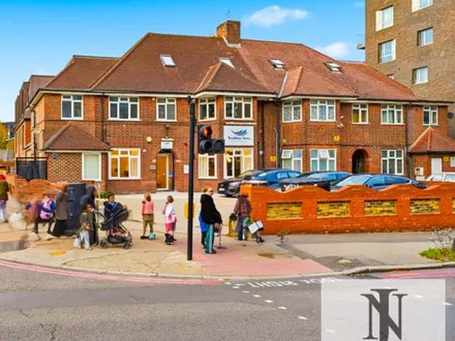 Perkyn House, 392 394 Seven Sisters Road, London, N4 2HT, United Kingdom | 3 bed apartment for rent #165368585 | Rentberry