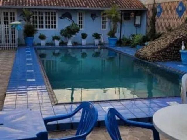 PERMUTA Casa/Terreno 1.100 m², 700 m² construída, potencial prédio até 3 andares, 05 quartos c/su