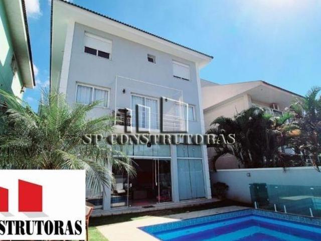 PERMUTA CASA 5 SUITES PISCINA EXCELENTE ACABAMENTO R$ 2.700.000,00!