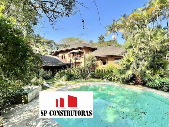PERMUTA Casa Impecavel AT 2.530m2 AC 923m2 5 Suites 2 Piscinas 10 Vagas Oportunidade!