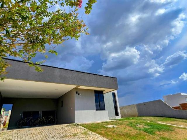Permuta Casa Térrea 3 suítes 1000m Total Village Ipanema II Araçoiaba da Serra