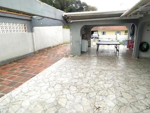 PERMUTA Terreno com duas casas 853 m² em São José dos Pinhais PR